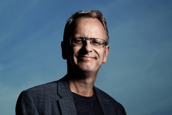 Henrik Syse - Boka din föreläsare hos talarbyrån MySpeaker